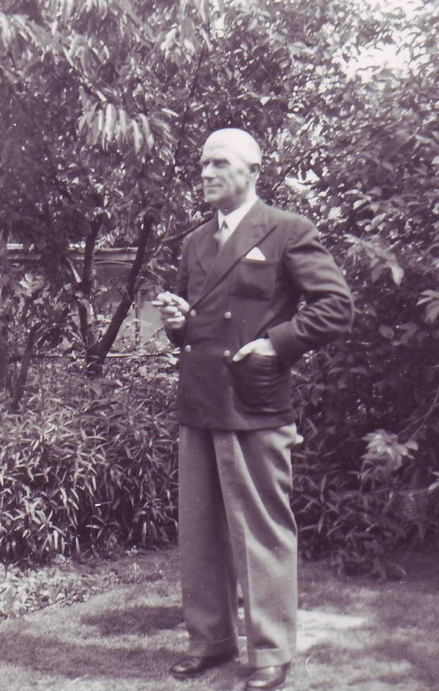 The mysterious life of Alexander Wilson 1893-1963 – Alexander Wilson ...